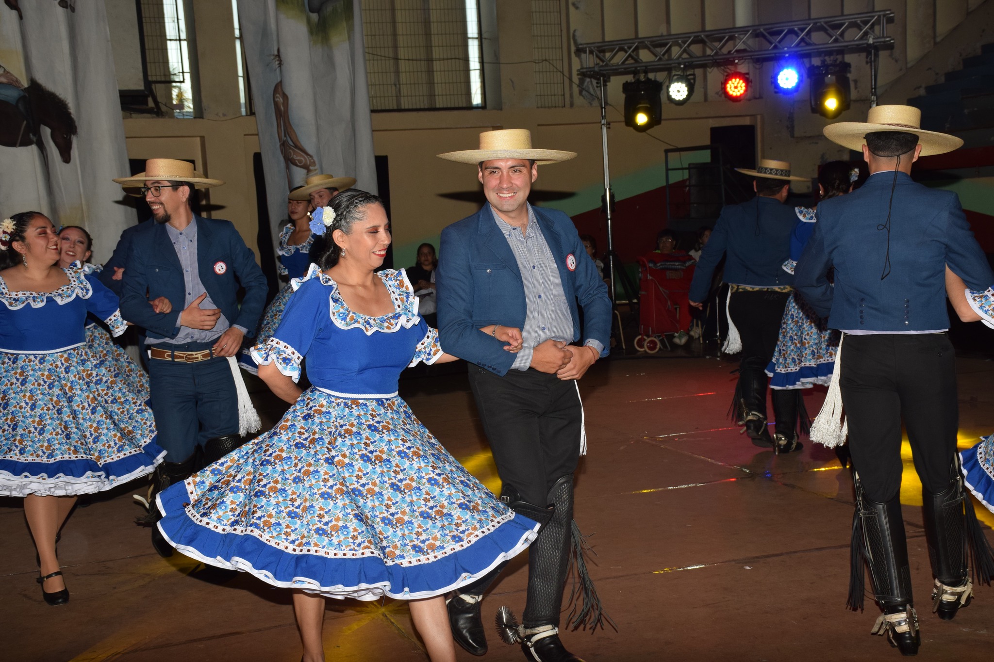 Pitrufquén celebrará el 15° encuentro nacional del folclor Chile Canta ...